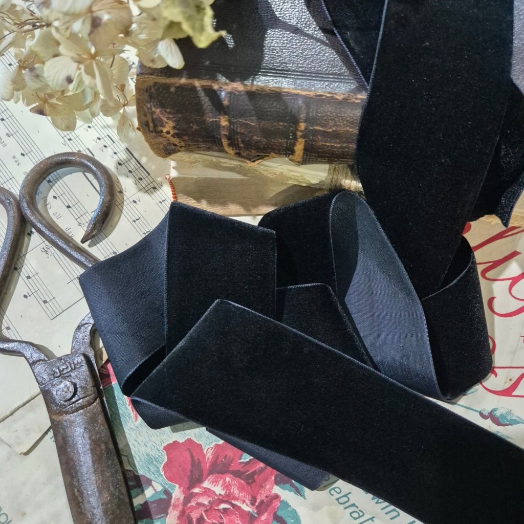 Black Extra Wide Velvet Ribbon – Grace & Glory