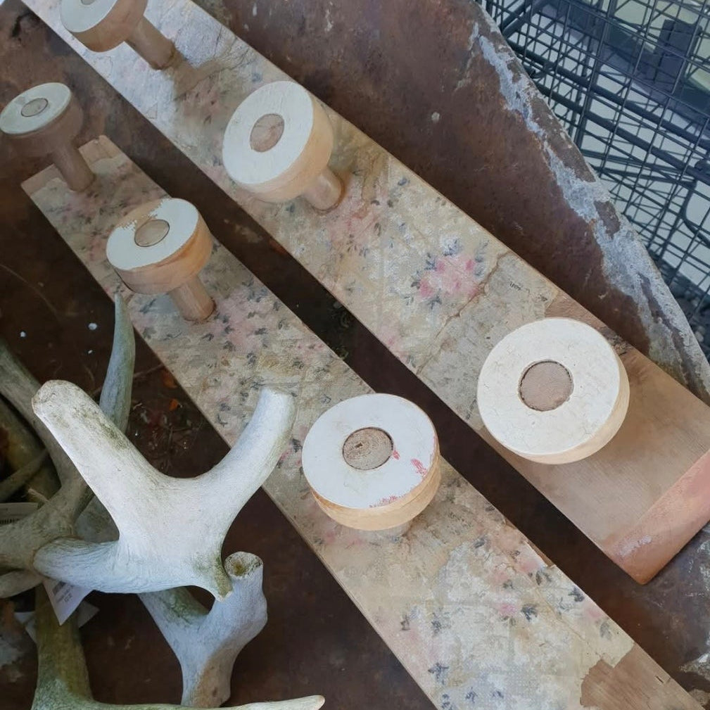 Reclaimed Rimu Coat Hook 4 Hanger – Grace & Glory